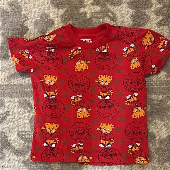 daniel tiger | Shirts & Tops | Daniel Tiger Red Short Sleeve Tee | Poshmark